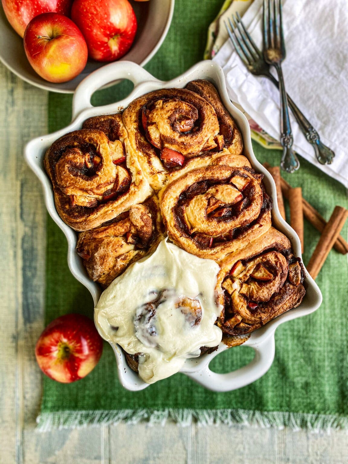40 + Cinnamon Apple Recipes for Every Occasion - The Perks of Being Us