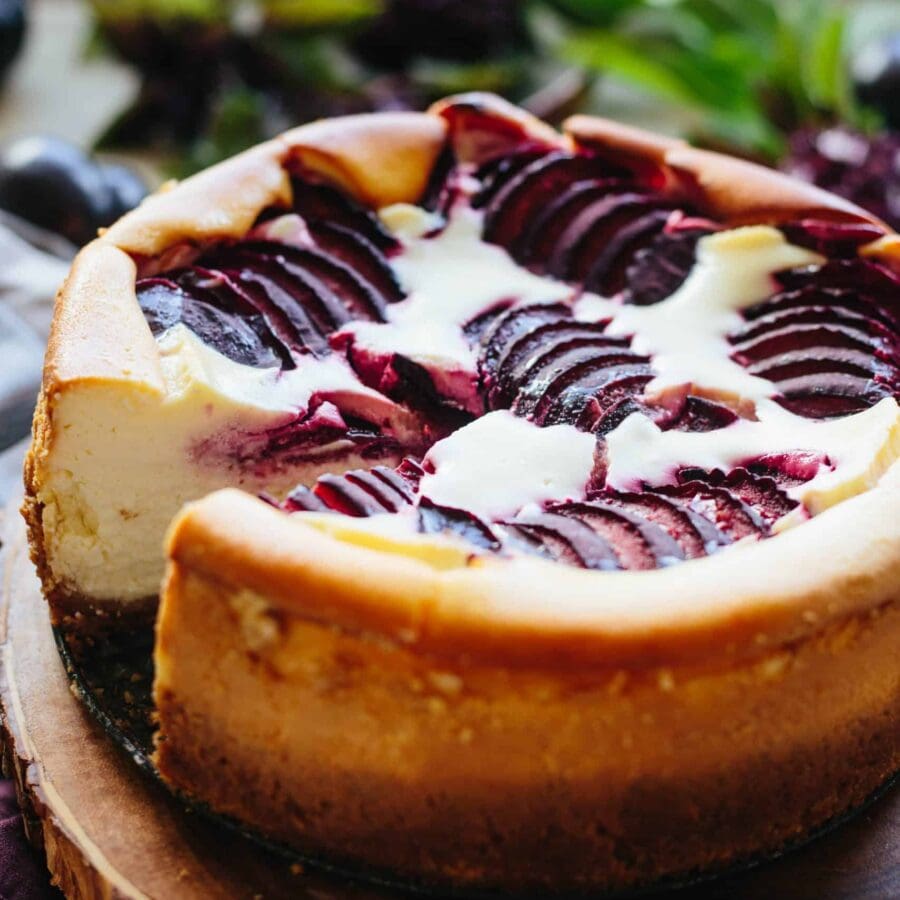 75+ Easy Dessert Recipes using Graham Cracker Crust - The Perks of Being Us