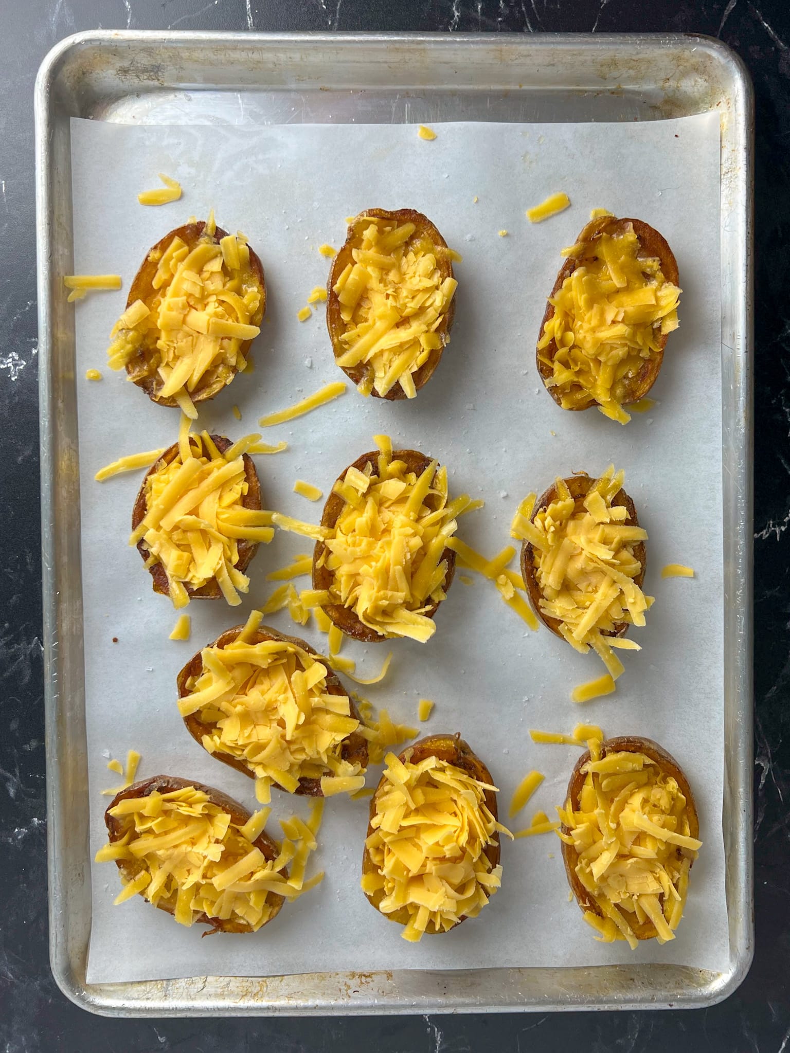 Easy Potato Skins with Bacon & Cheddar Cheese - The Perks of Being Us